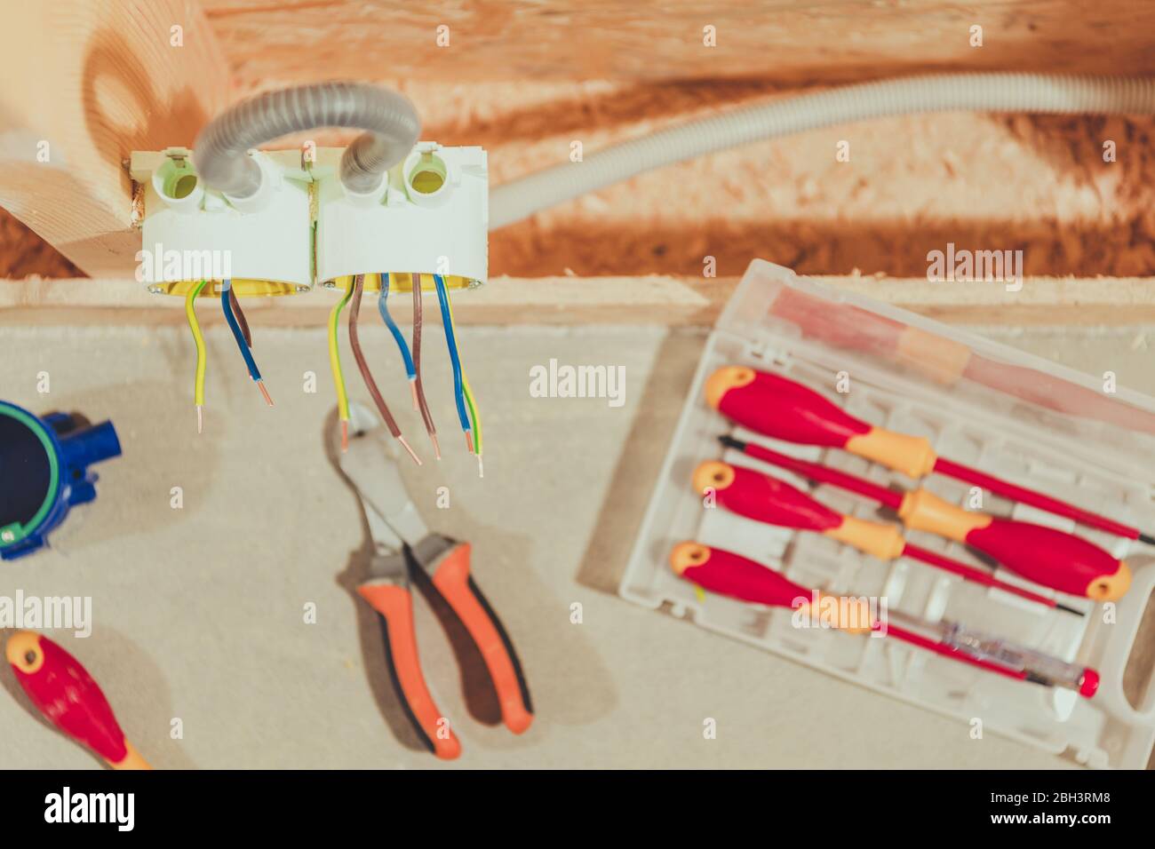Electrical workbench hi-res stock photography and images - Alamy