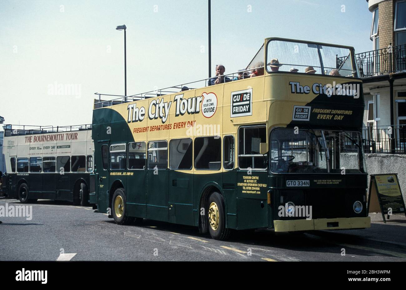 City Tour tourist green buses (Atlantean 139) in Bournemouth town ...