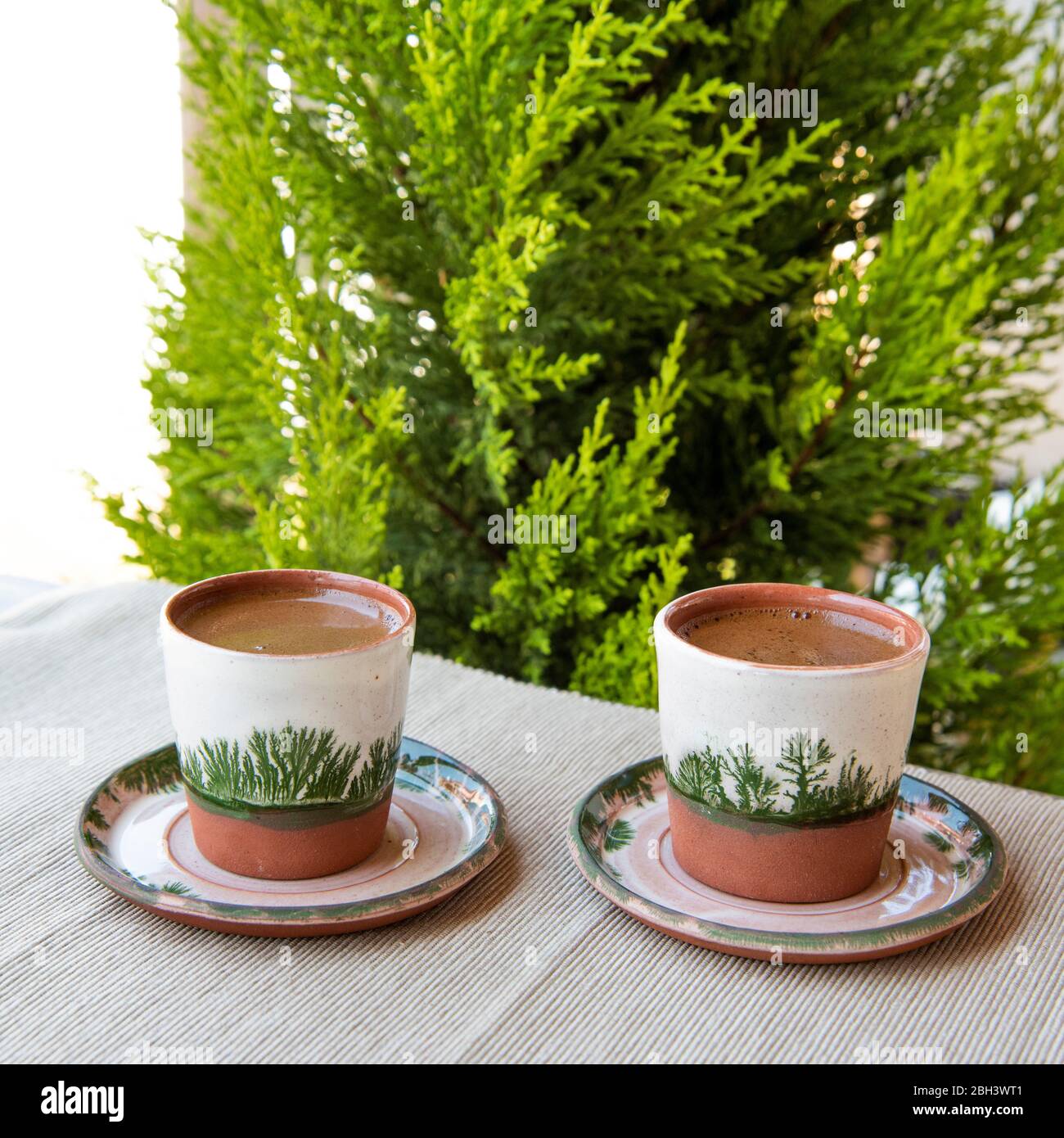 Ceramic cups aromatic coffee hi-res stock photography and images - Alamy