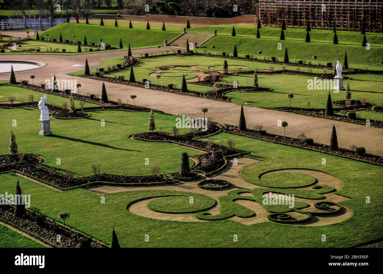 The Privy Garden of William III at Hampton Court Palace Stock Photo - Alamy