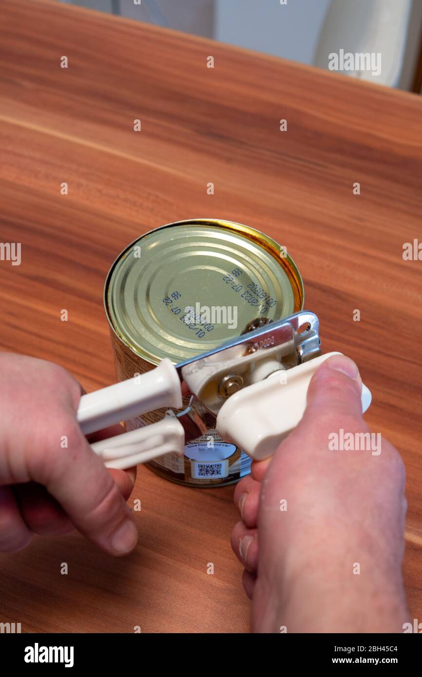 Metal jar opener hi-res stock photography and images - Alamy