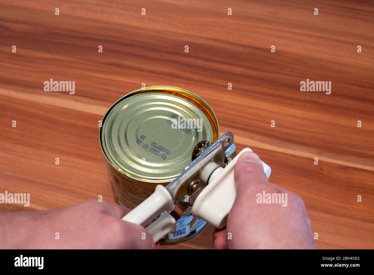 Metal jar opener hi-res stock photography and images - Alamy