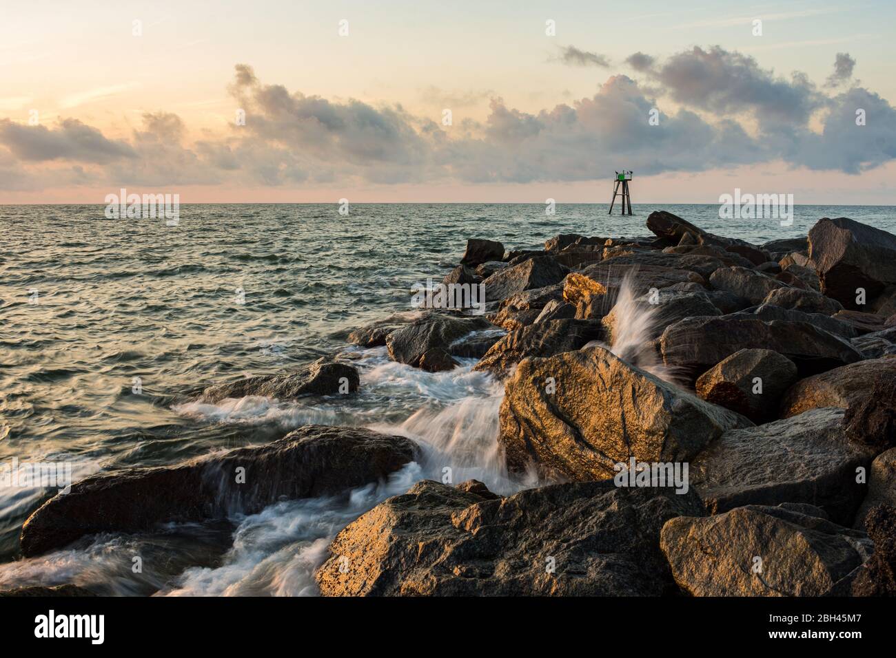 Sunrise over Atlantic Coast Line Stock Photo - Alamy