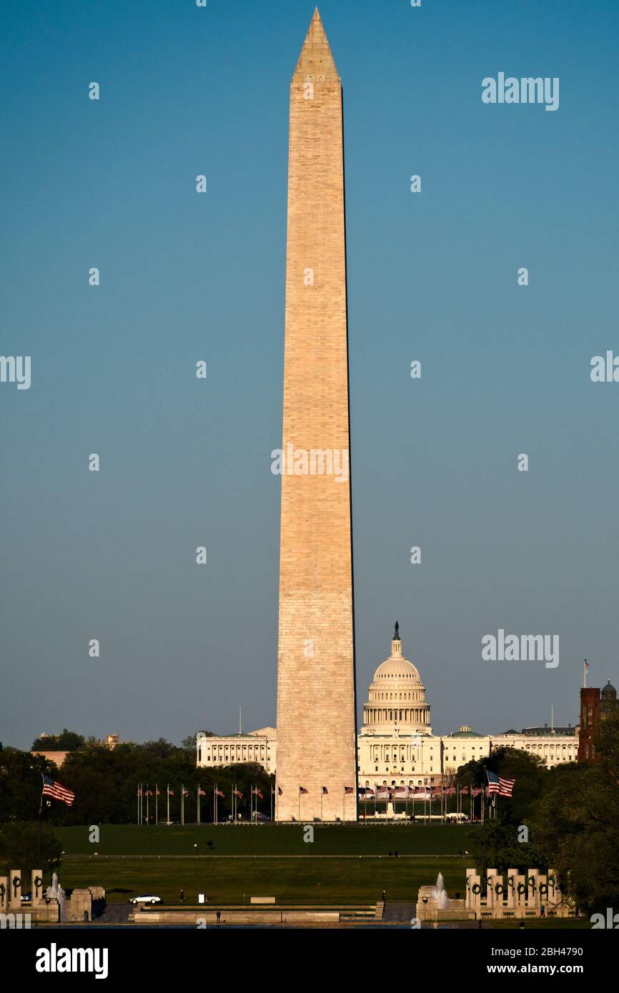 The Washington Monument and U.S. Capitol Stock Photo - Alamy