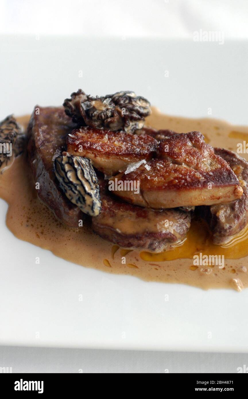 Solomillo de ternera con Foie fresca a la plancha y Colmenillas ...