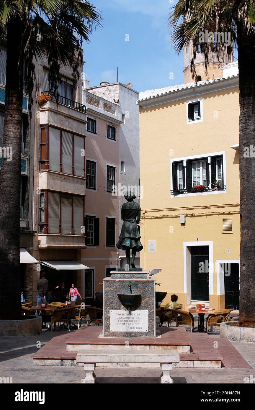 Centro de la ciudad de Mahón. Maó old city. Menorca, Islas Baleares ...