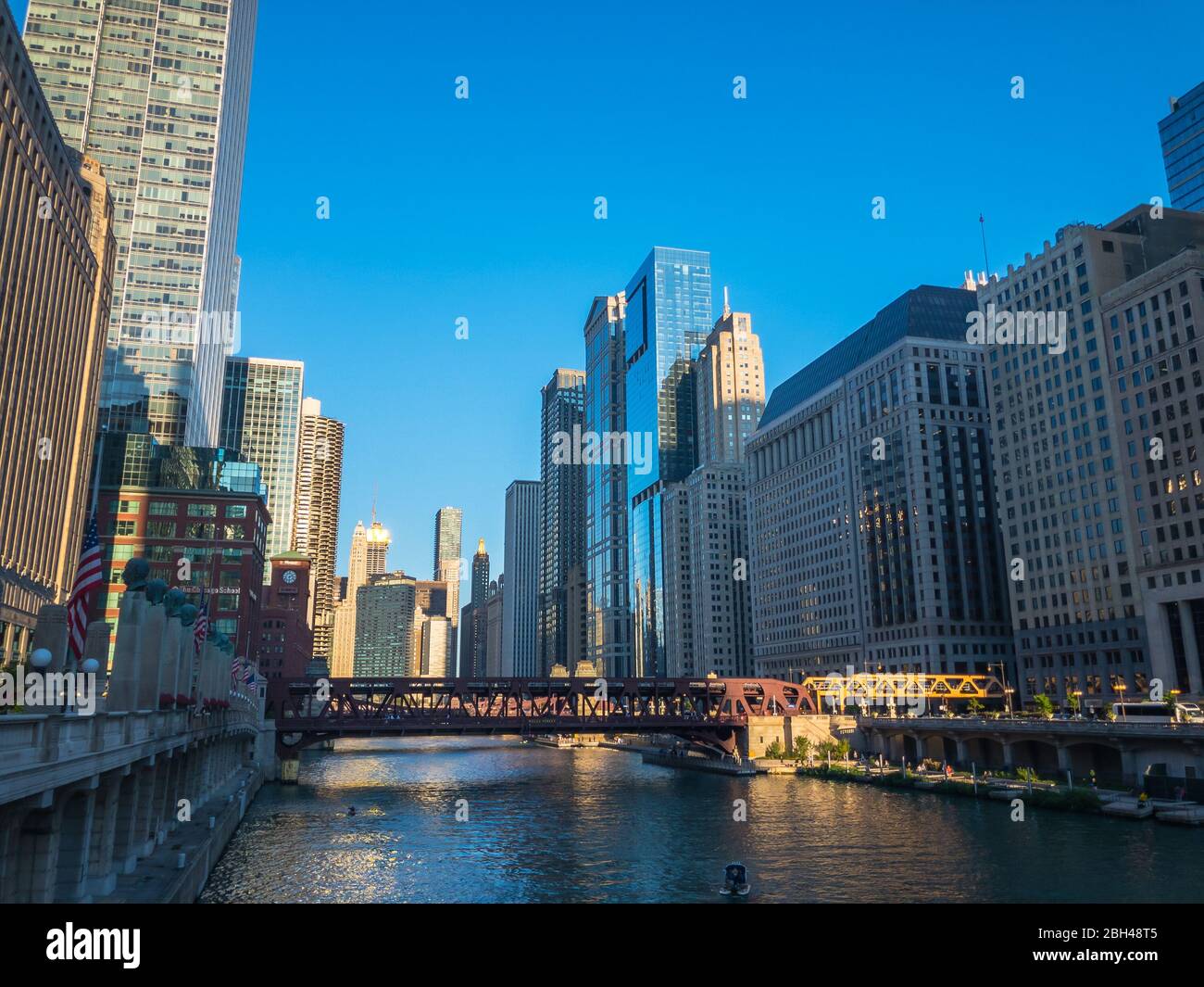 Chicago, USA - September 10, 2018: Downtown landmarks at sunny day time ...