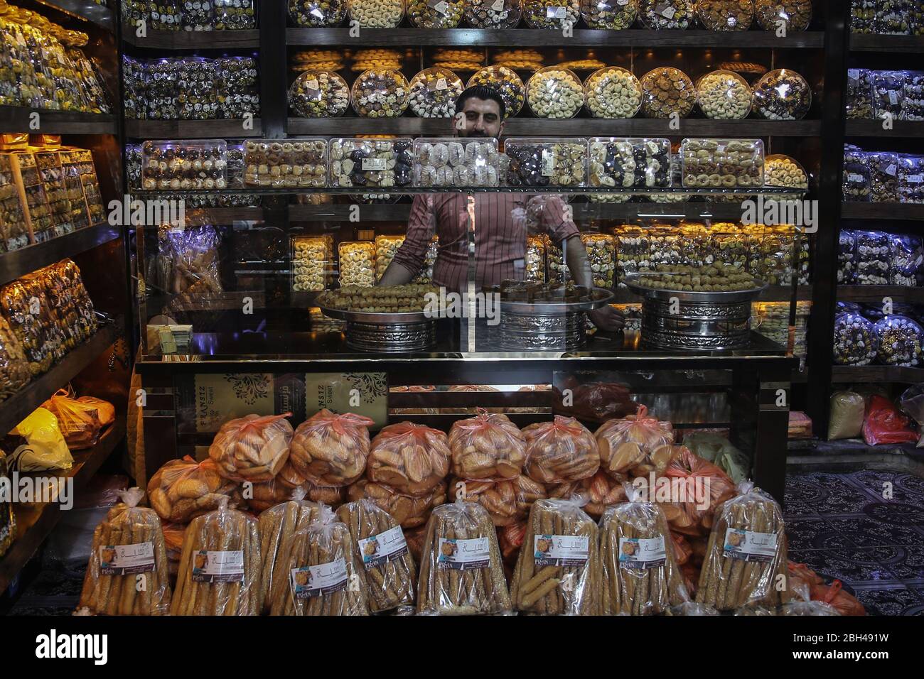 Fasting eve hi-res stock photography and images - Alamy