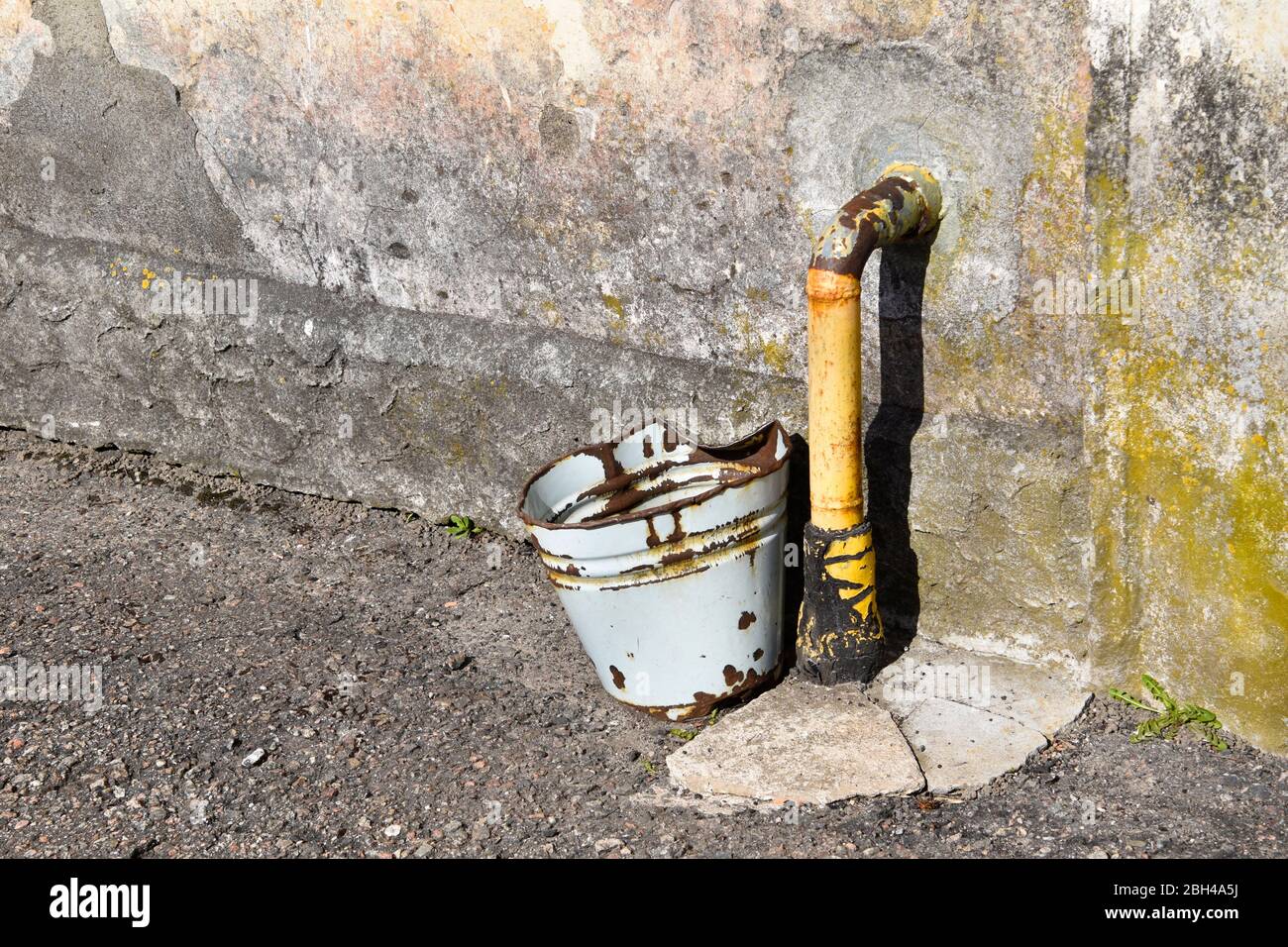 Metal sewer pipe hi-res stock photography and images - Alamy