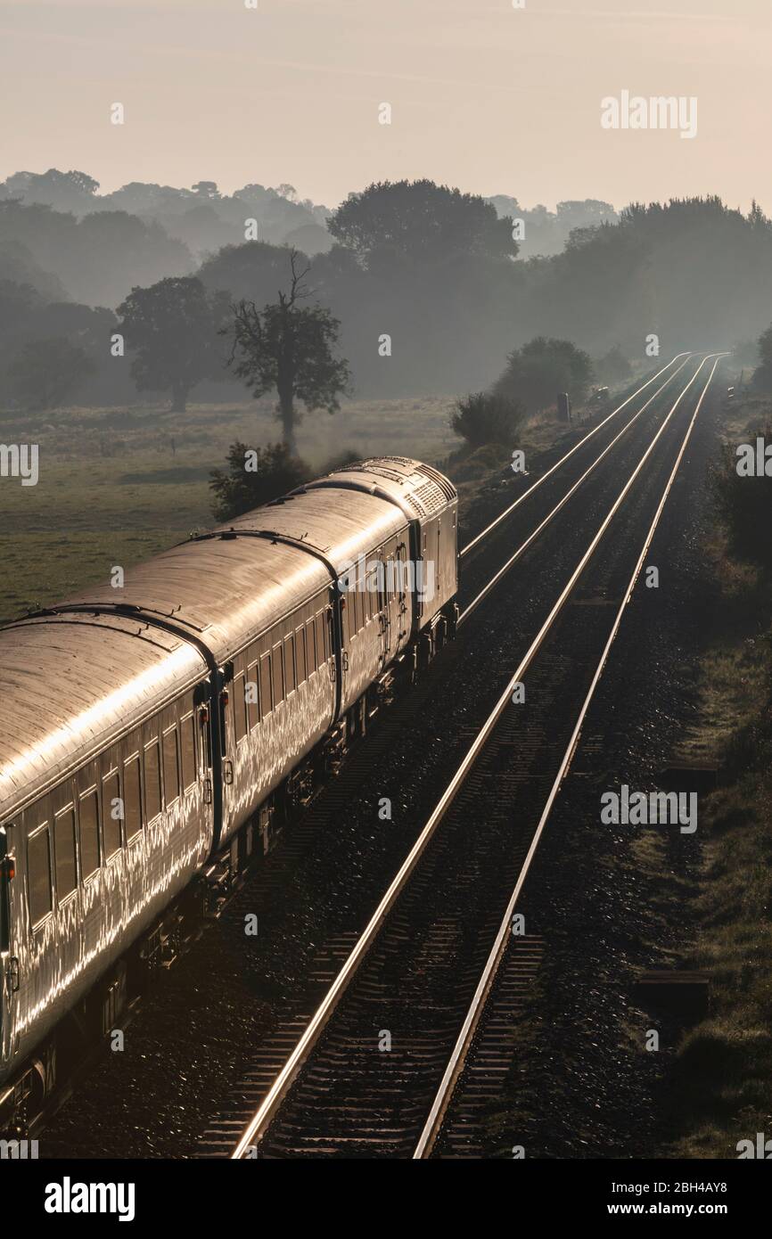 Holyhead to cardiff express train hi-res stock photography and images ...