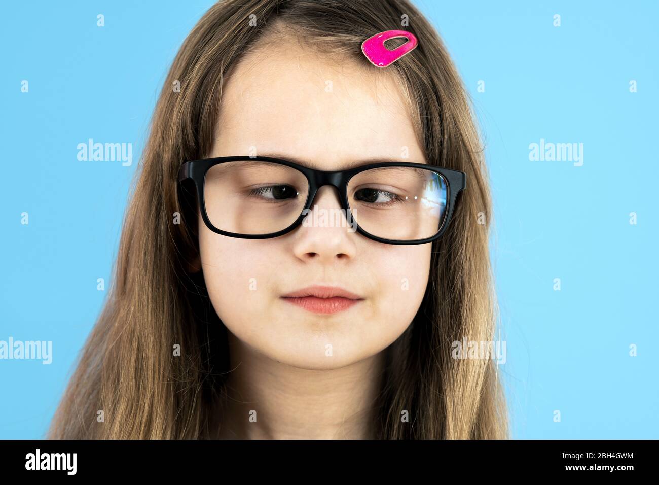 Cross eyed child hi-res stock photography and images - Alamy