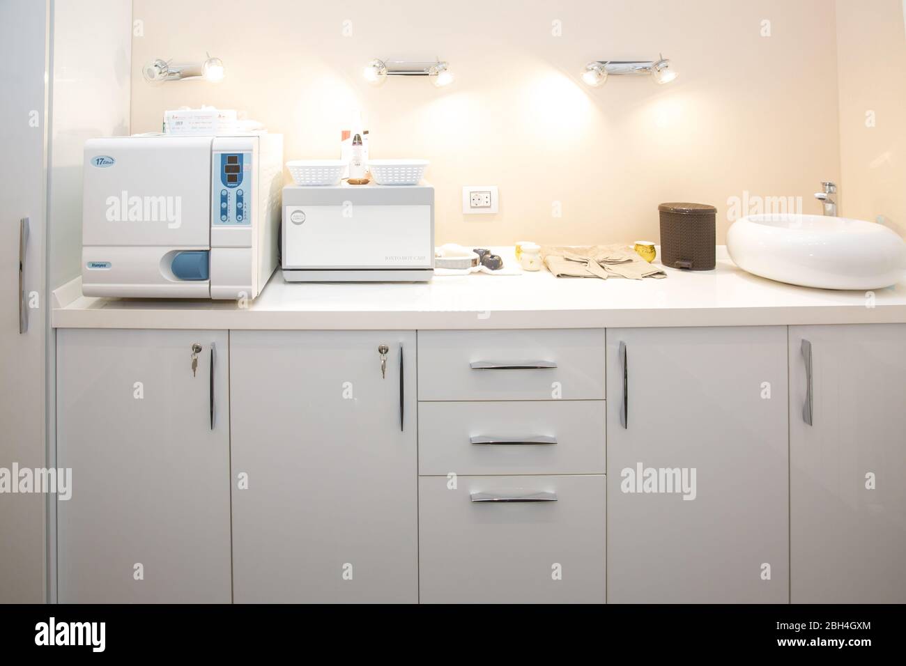 Runyes hi-res stock photography and images - Alamy