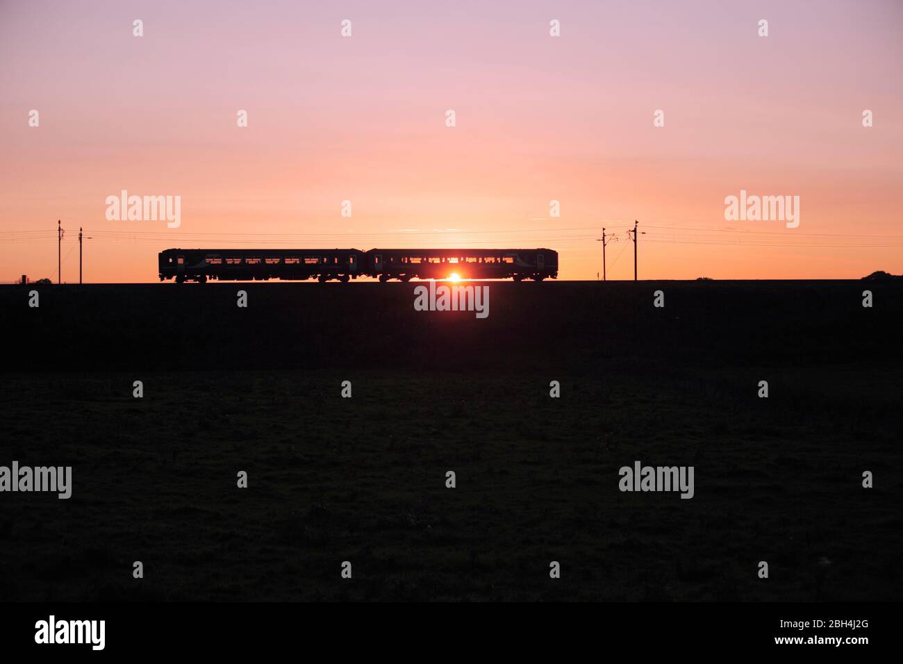 Northern Rail class 156 super sprinter diesel 2 carriage train on the ...