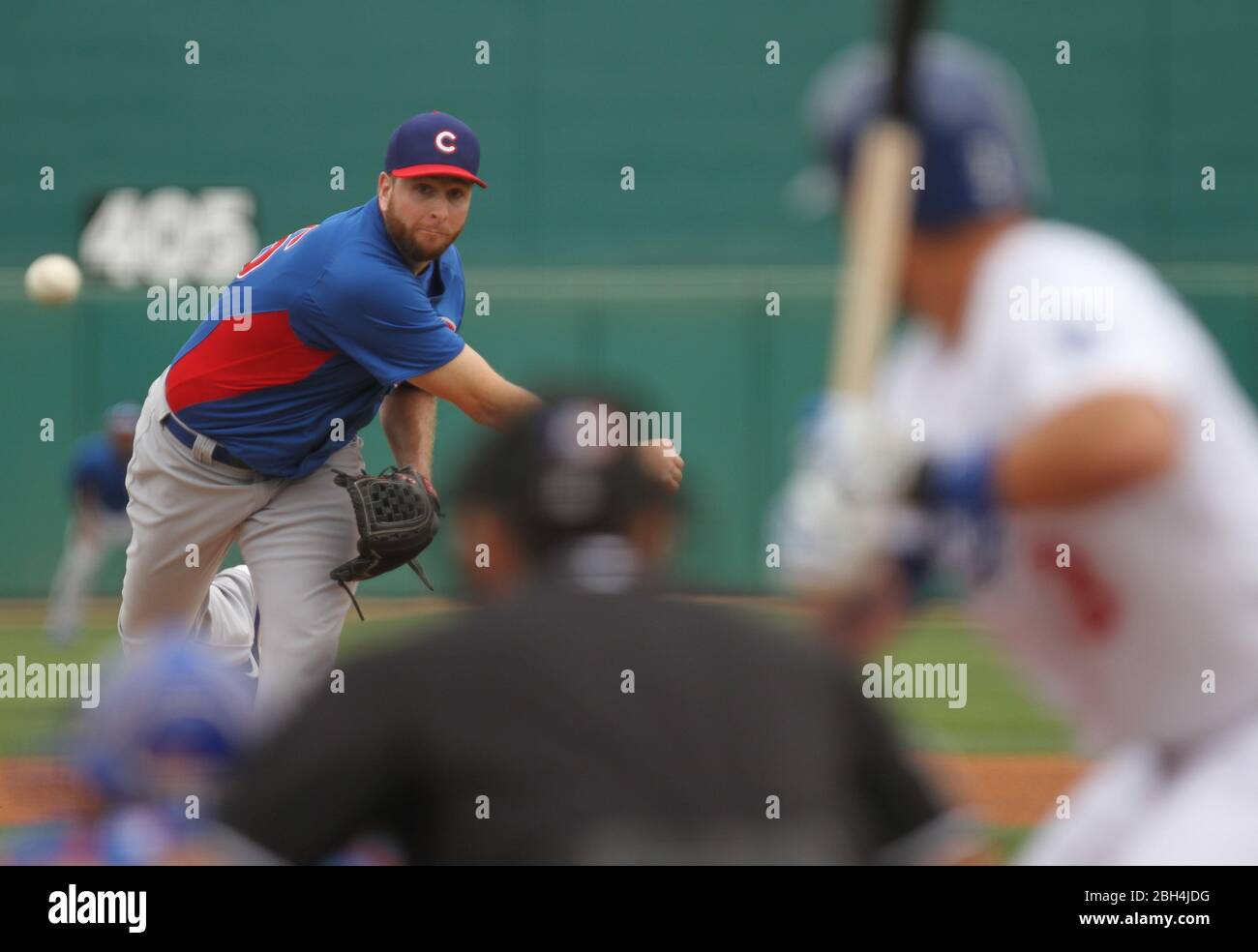 Pitcher scott Feldman de Cubs, durante el juego de Chicago Cubs vs ...