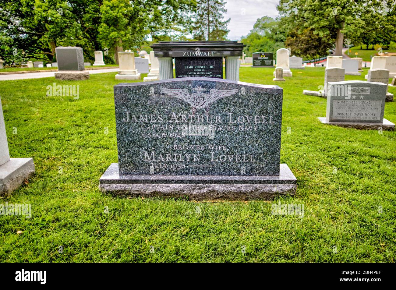 Aug 9, 2019 - Annapolis, Maryland, USA - The headstone of Captain JAMES ...