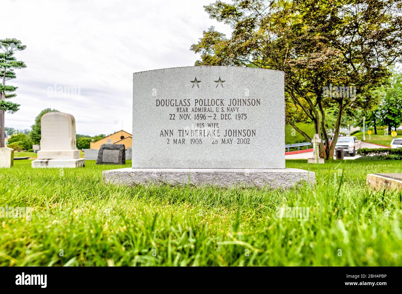Annapolis, Maryland, USA. 9th Aug, 2019. The headstone of Rear Admiral ...