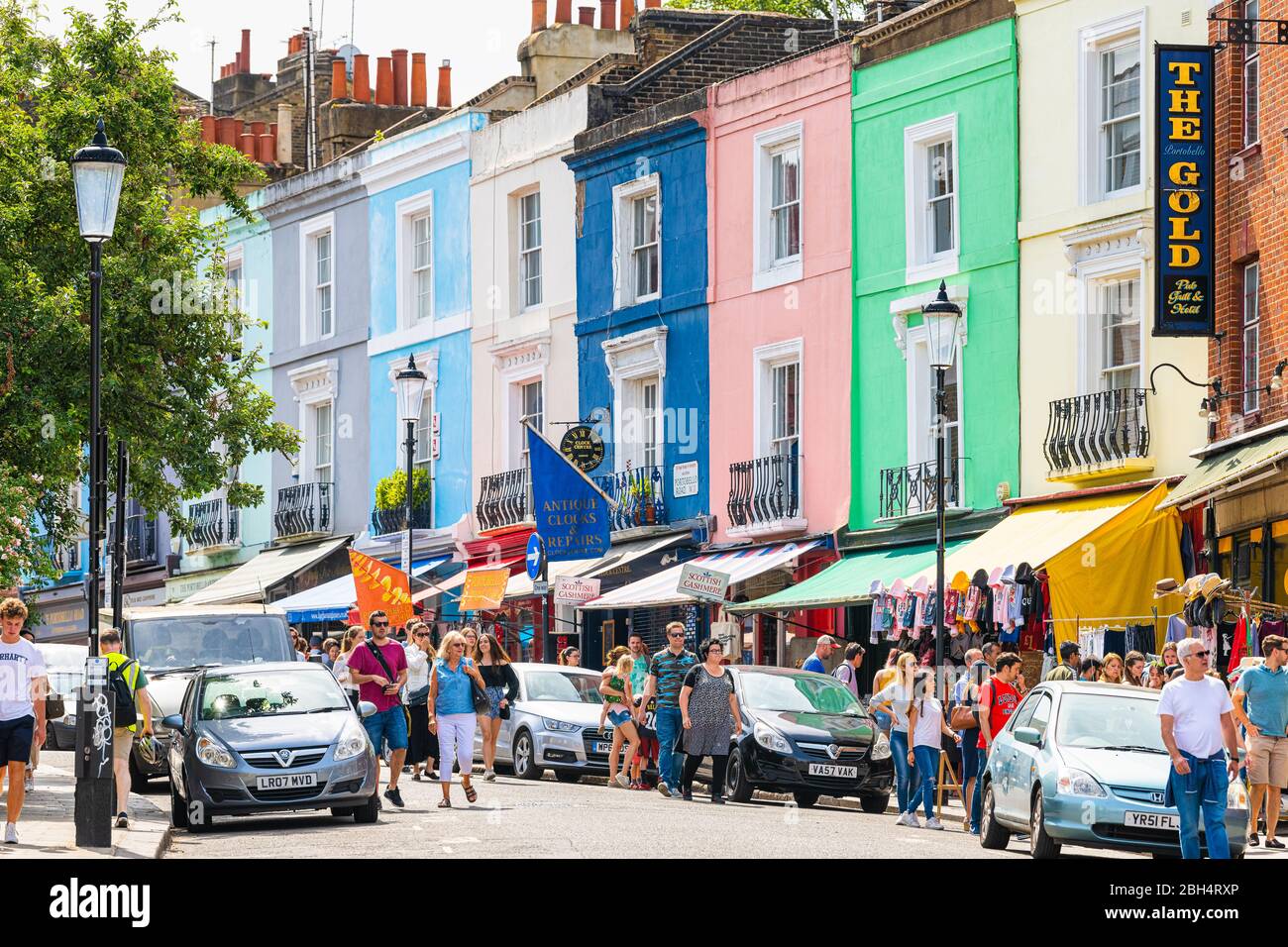 London, UK - June 24, 2018: Neighborhood of Notting Hill Portobello ...