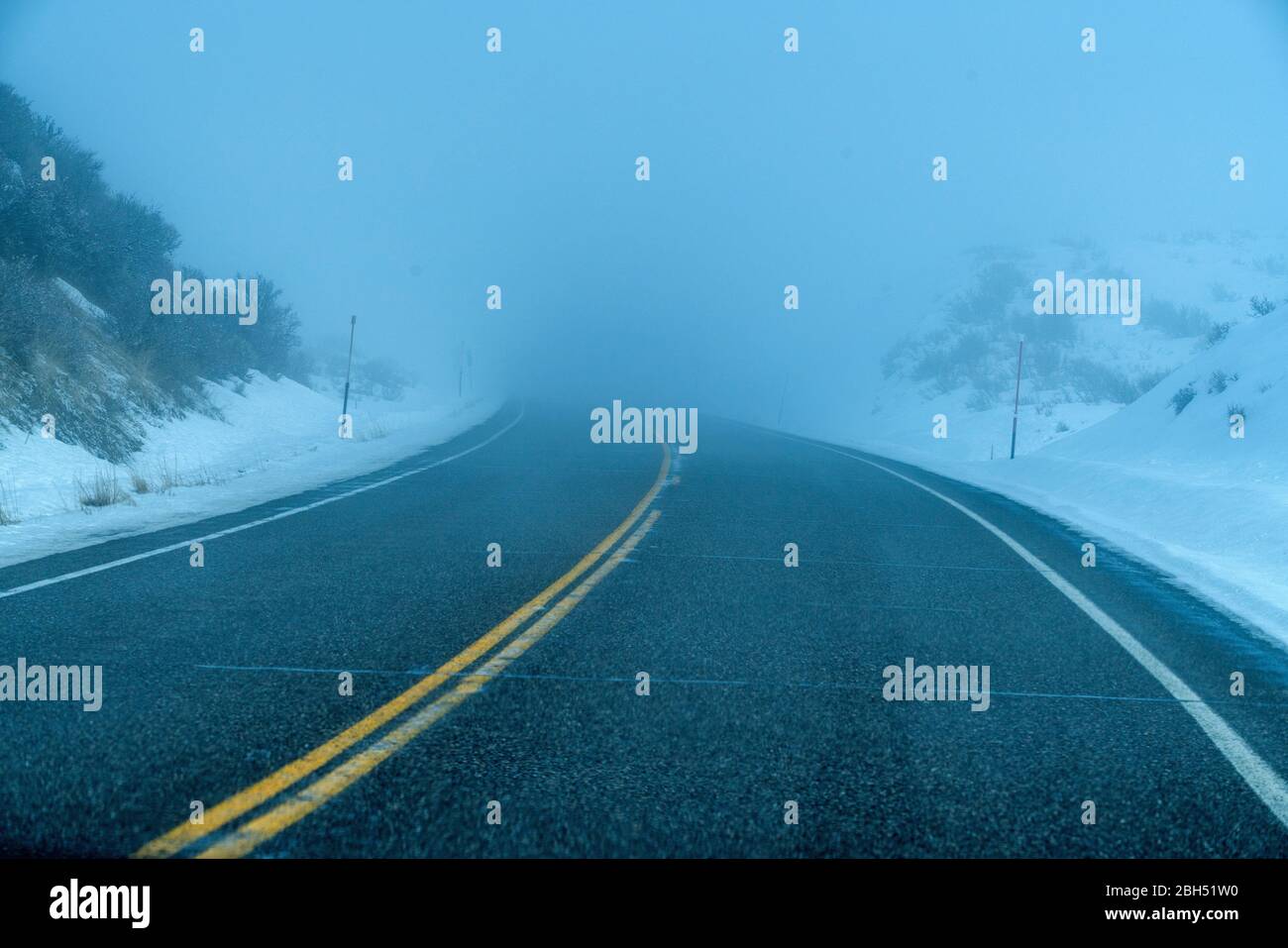 Sky with fog hi-res stock photography and images - Alamy