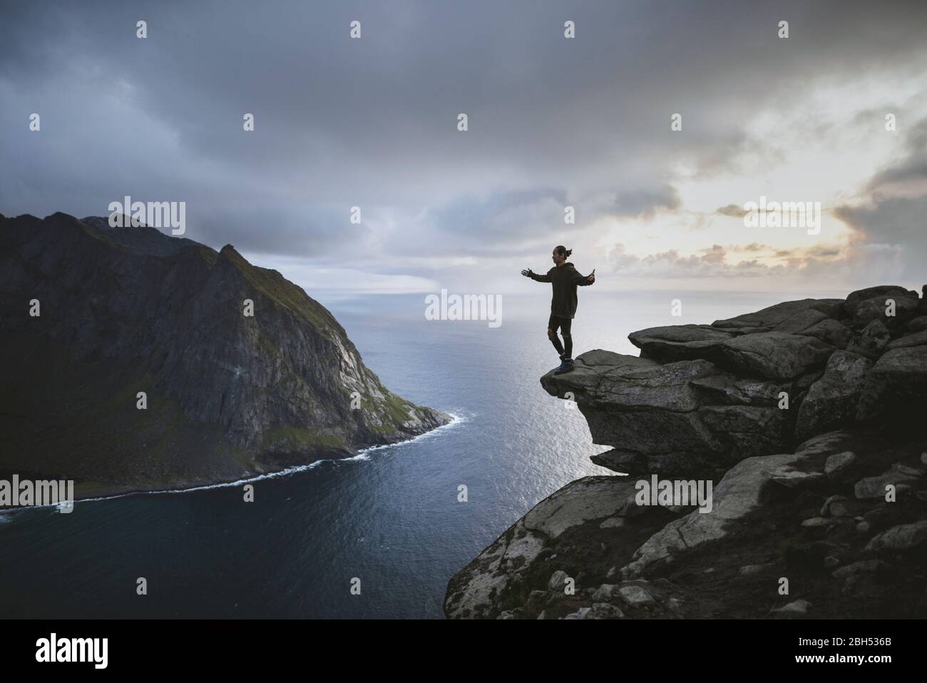 Norway islands sunset hi-res stock photography and images - Alamy