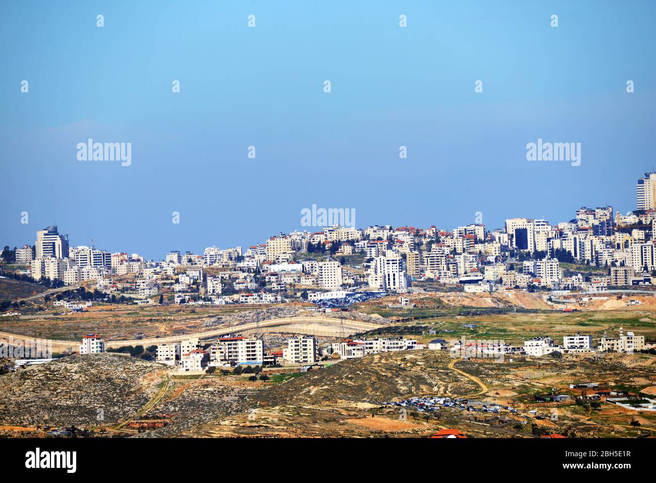 Israeli neighborhoods in the hi-res stock photography and images - Alamy