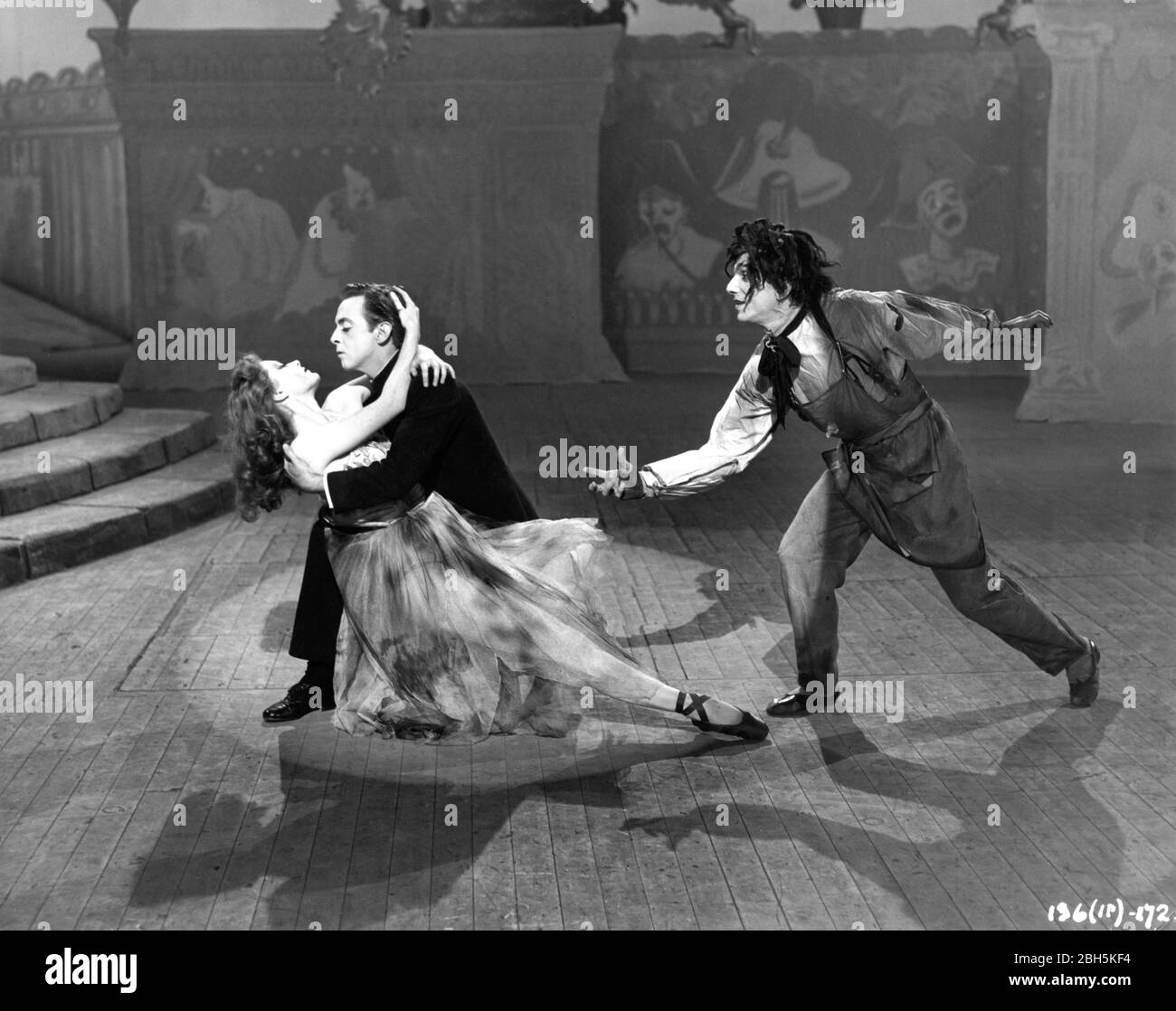 The Red Shoes 1948 Robert Helpmann High Resolution Stock Photography ...