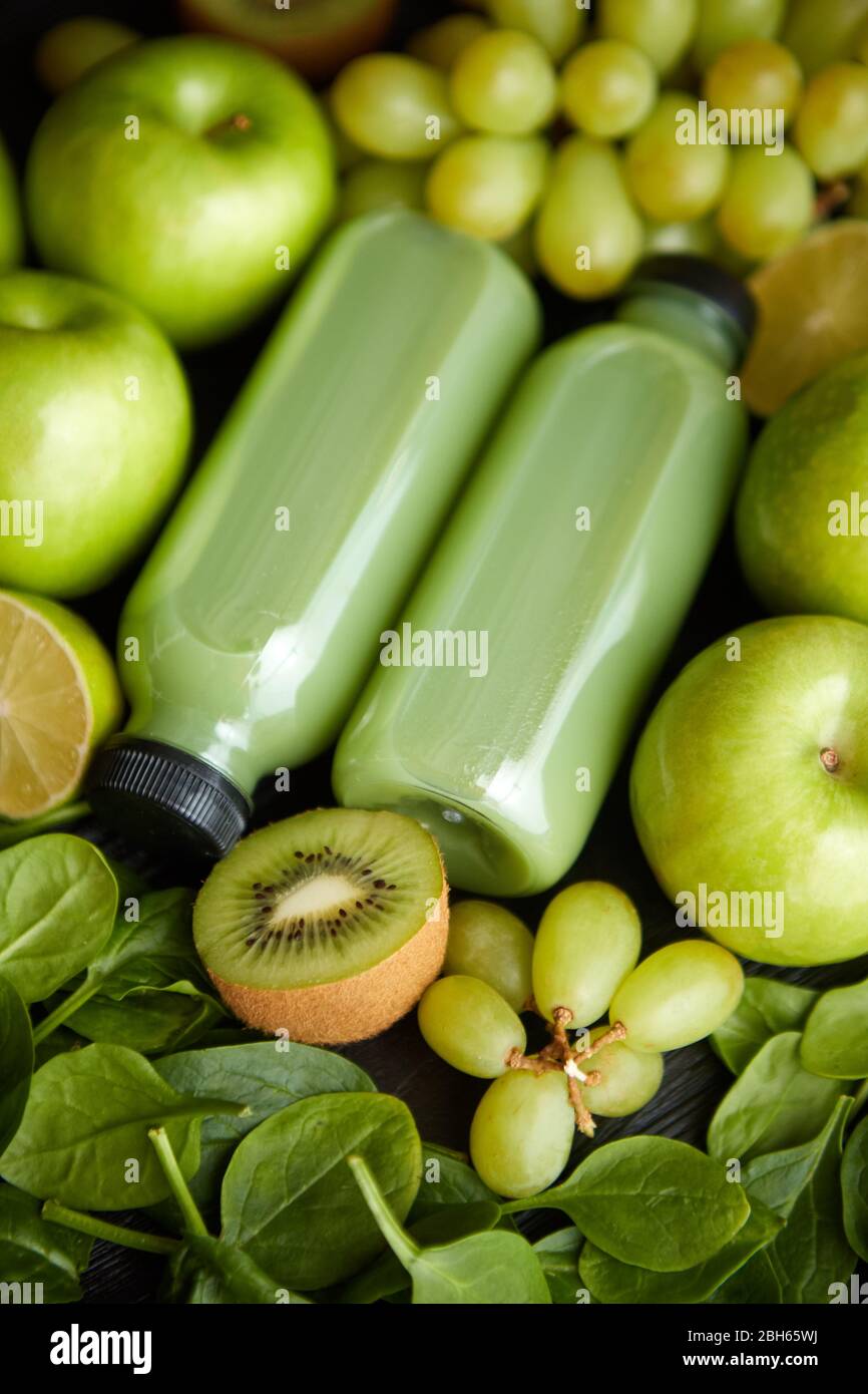 Fresh fruits and vegetables in green color concept Stock Photo - Alamy
