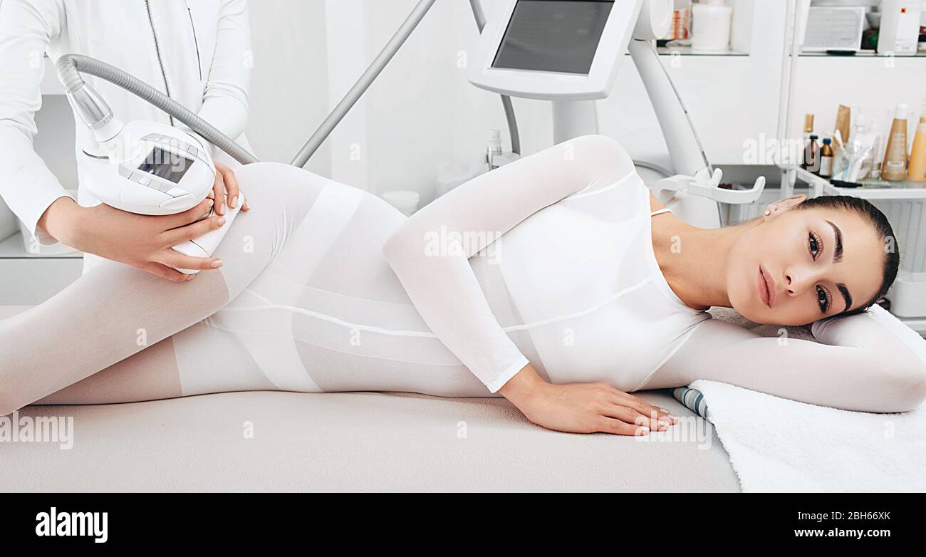 Lpg Massage A Woman Loses Cellulite On Her Legs Anti Cellulite