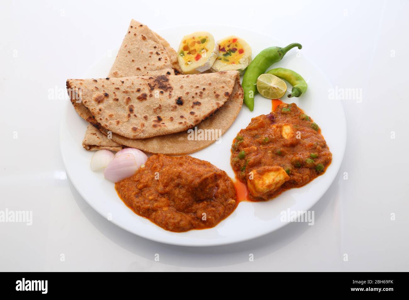 Indian food plate hi-res stock photography and images - Alamy