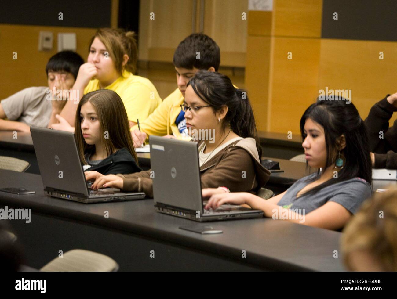 Higher education history hi-res stock photography and images - Alamy