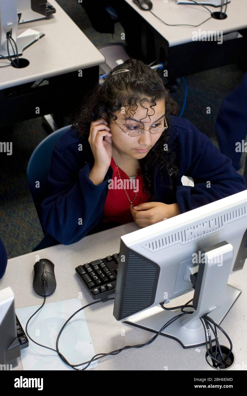 Dallas, Texas, January 23, 2009: Seventh and eighth grade students in ...