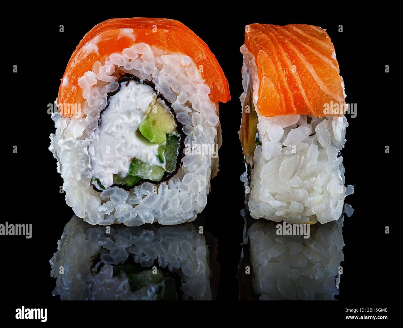 Maki sushi two pieces hi-res stock photography and images - Alamy