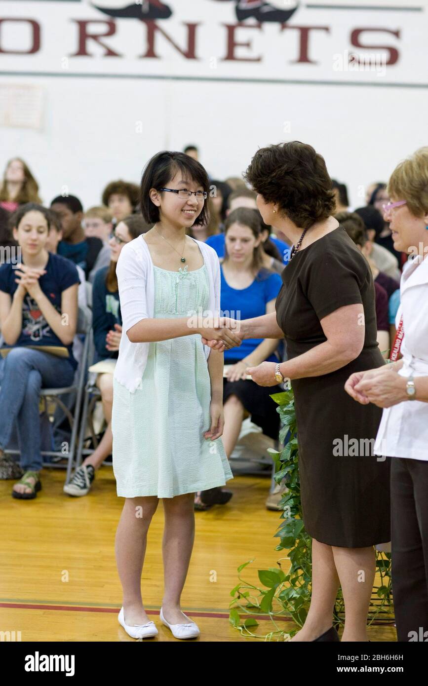 Austin, Texas USA, June 2 2009: Eighth grade academic awards ceremony ...