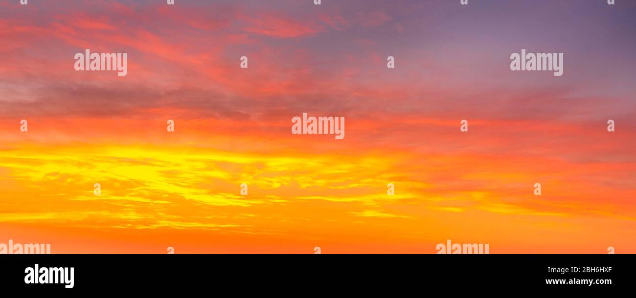 beautiful colorful orange and yellow sunset sky banner background Stock ...
