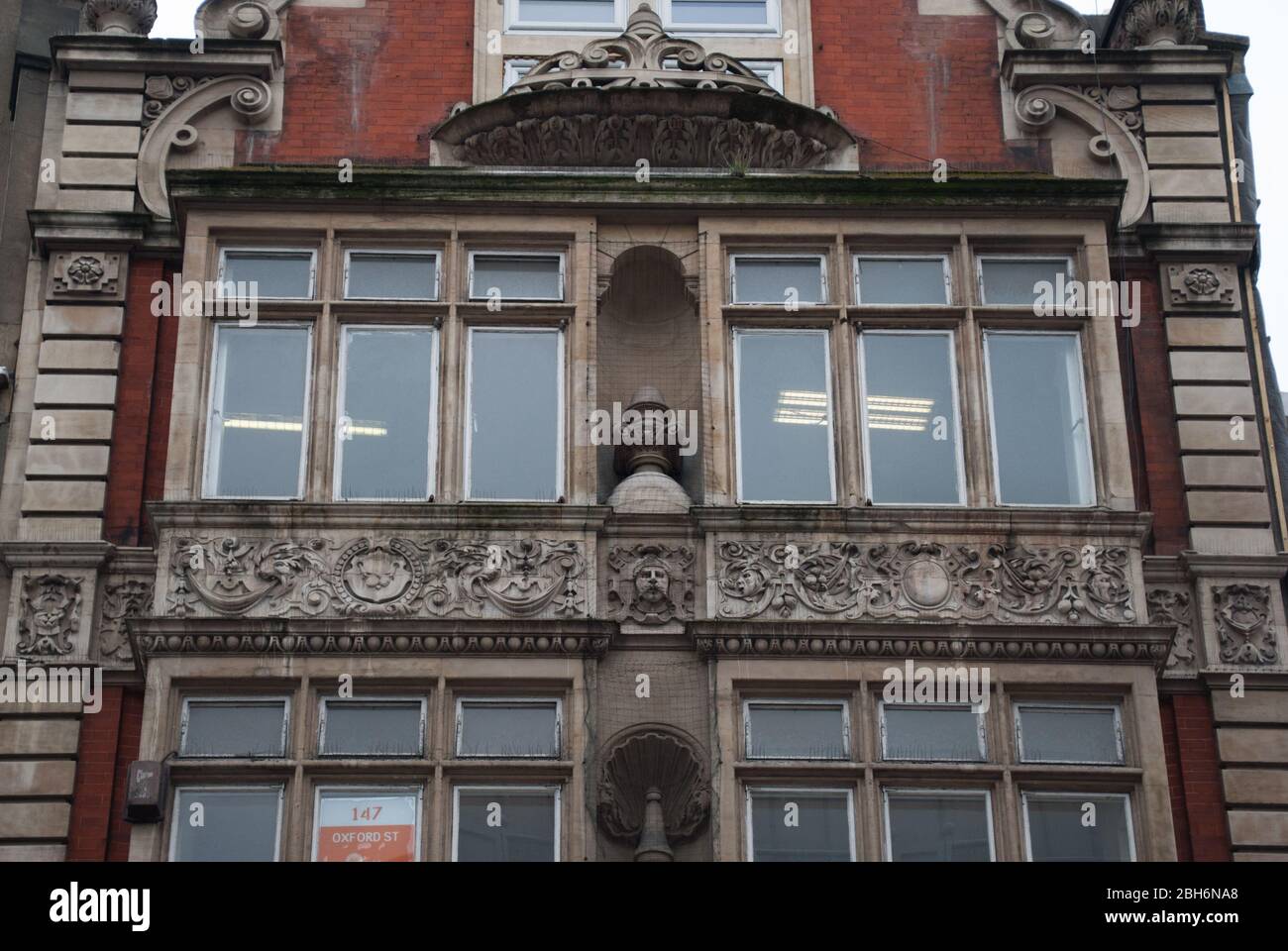 147 Oxford Street, Soho, London W1D Stock Photo - Alamy