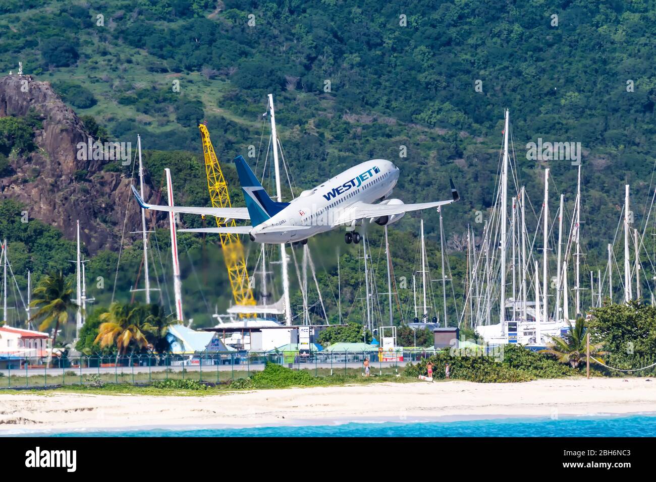 Jet airways boeing 737 700 hi-res stock photography and images - Alamy