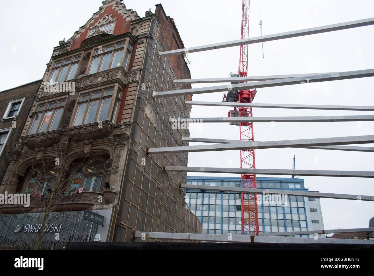Under Construction Frame steel Supports Pins 151 Oxford Street, Soho ...