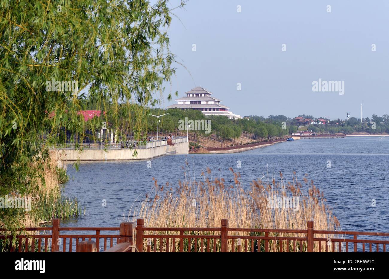 Hebi. 23rd Apr, 2020. Photo taken on April 23, 2020 shows the spring ...