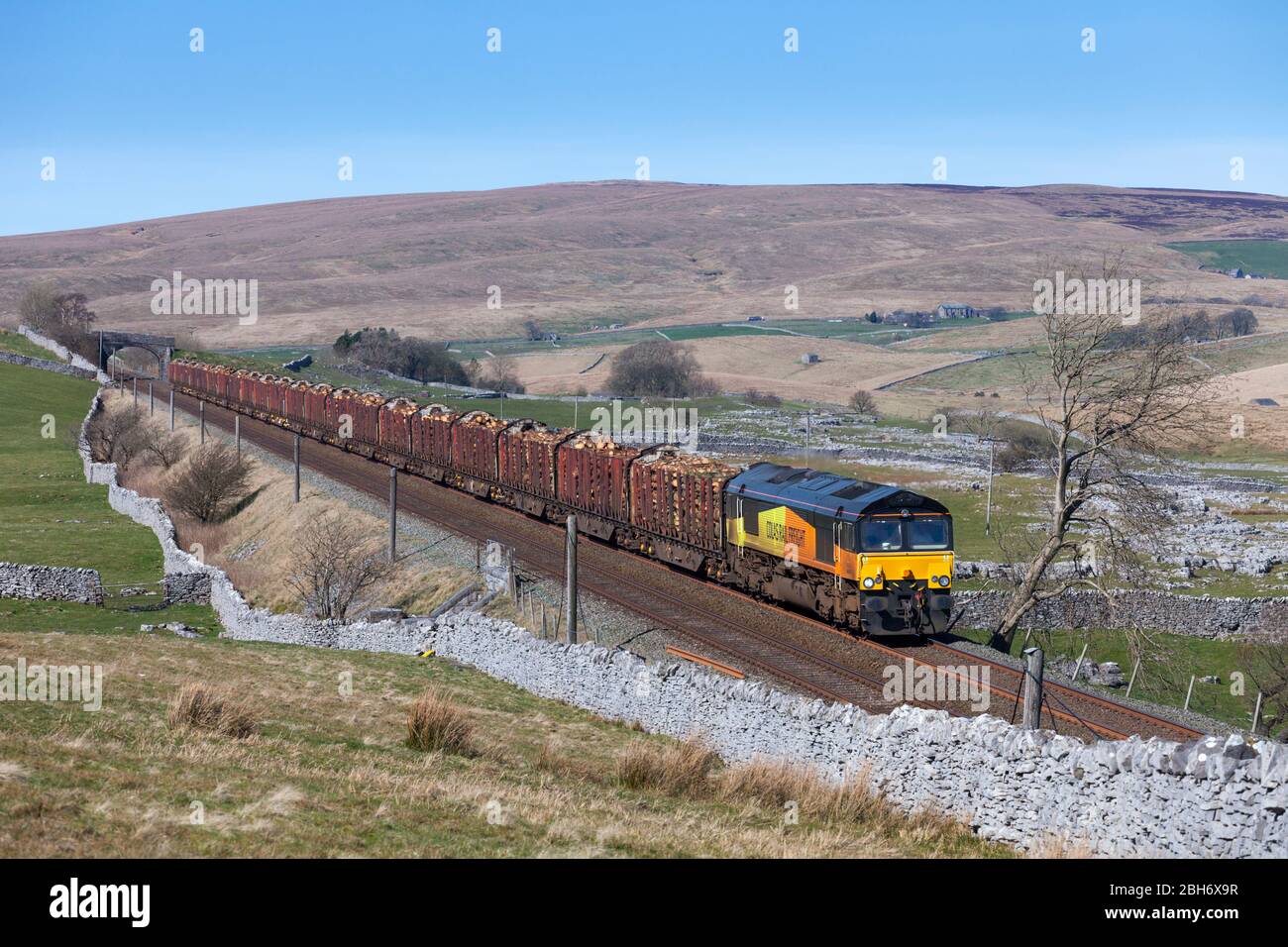 Colas class 66 hi-res stock photography and images - Alamy