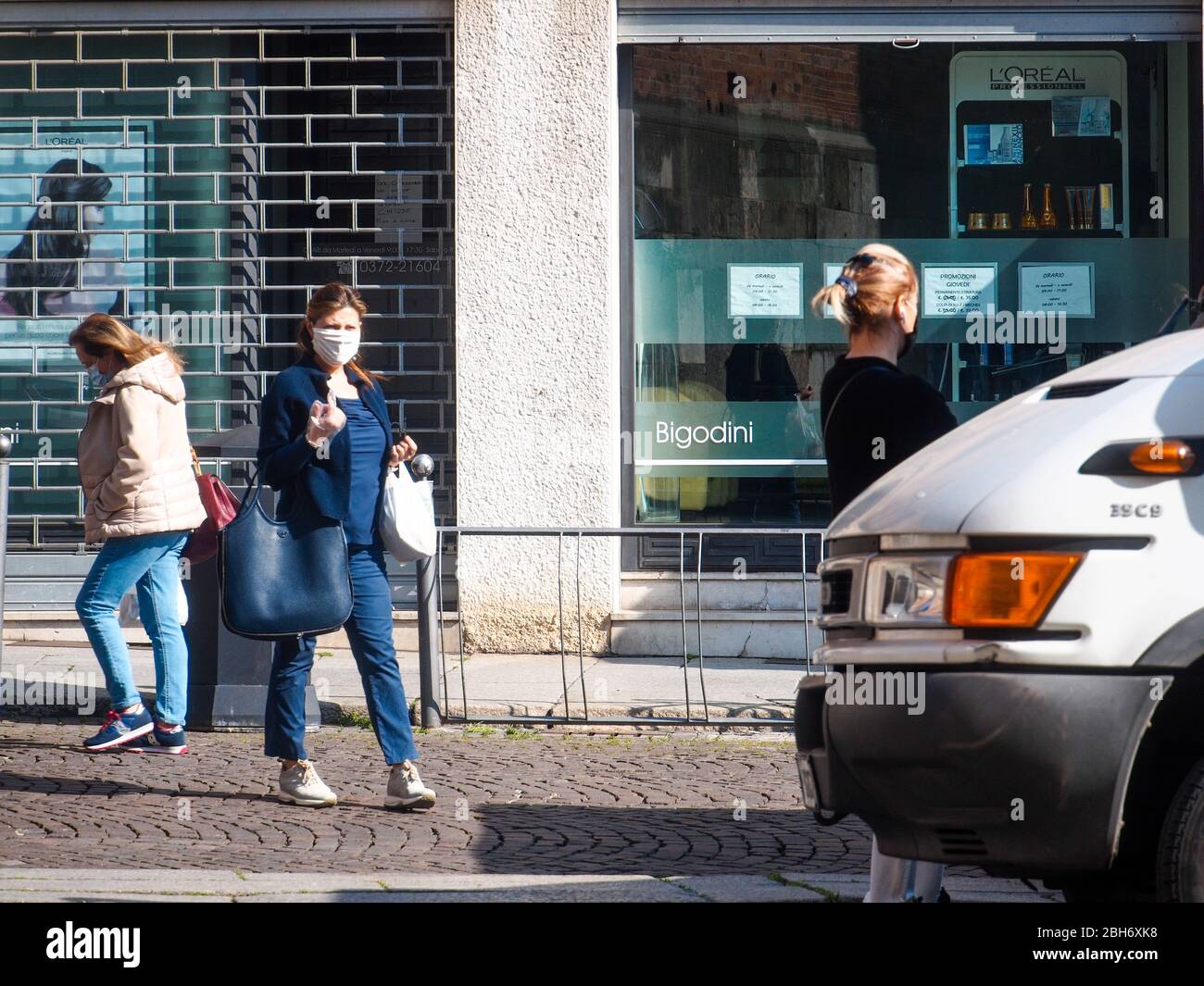 Cremona, Lombardy, Italy - 24th April 20th 2020 - everyday city life ...