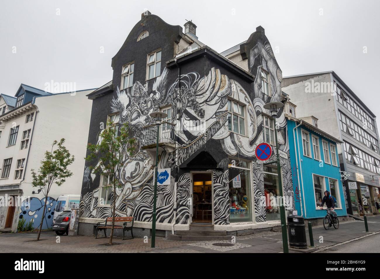 Tourist gift shop with mural (Caratoes and Ylja, inspired by the song ...