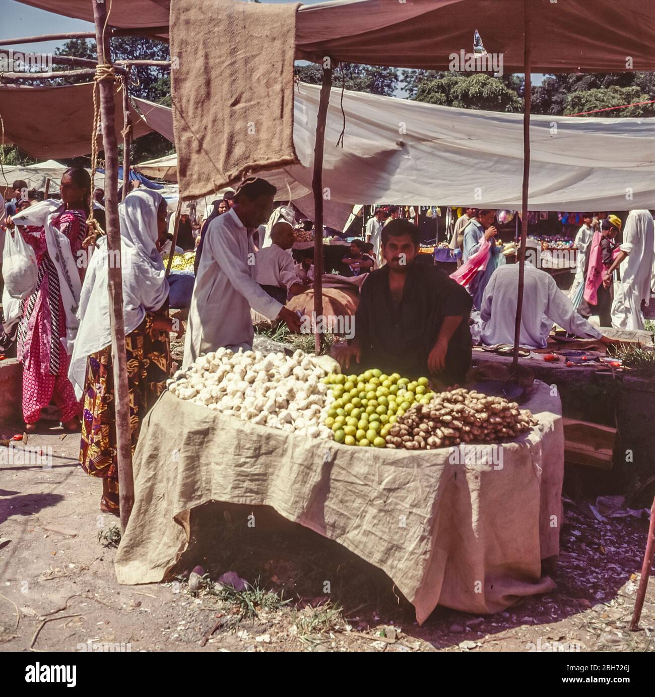 Juma bazaar friday market hi-res stock photography and images - Alamy