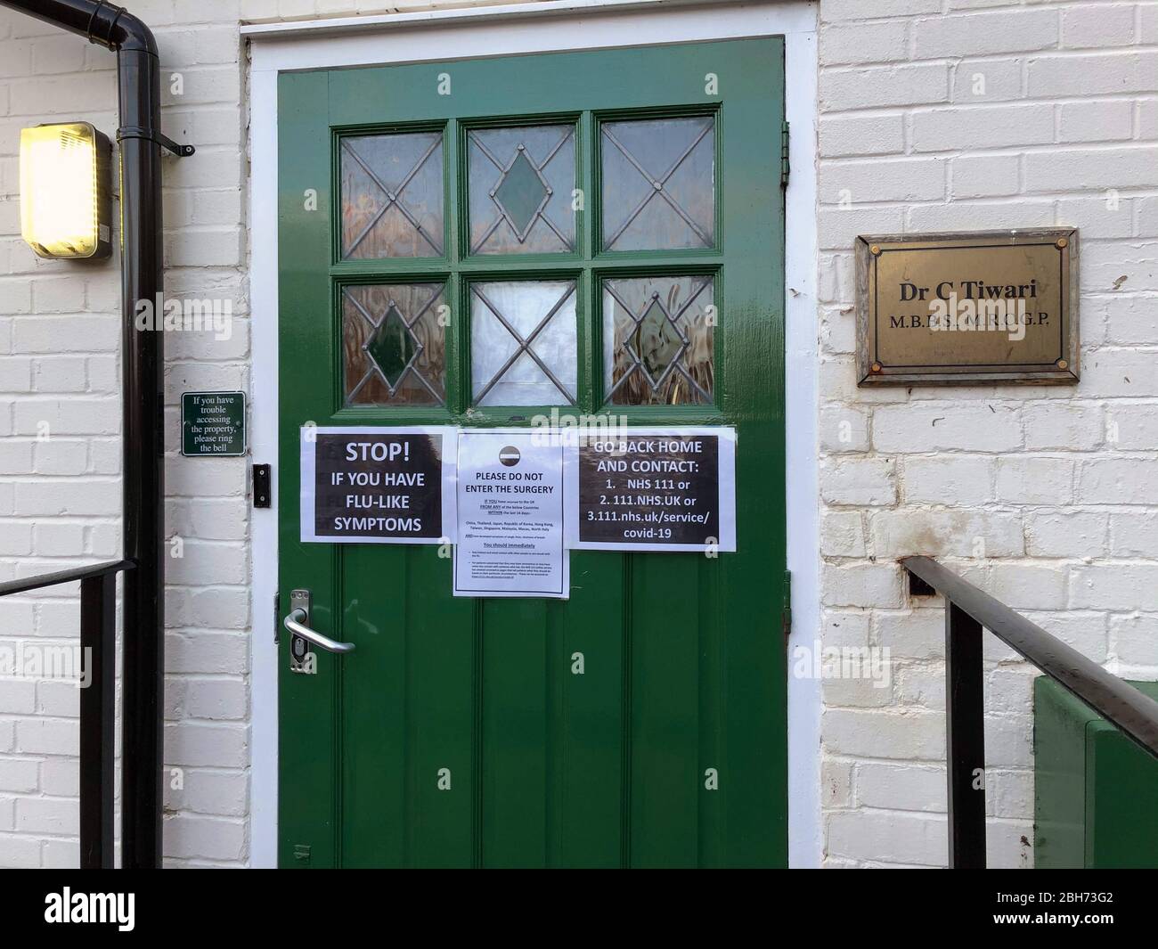 Gp surgery sign covid hi-res stock photography and images - Alamy