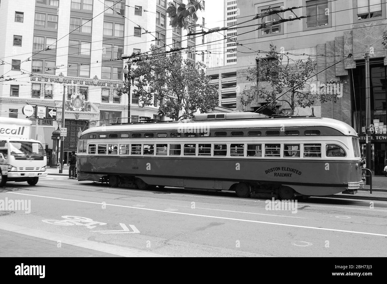 Golden arrow bus Black and White Stock Photos & Images - Alamy