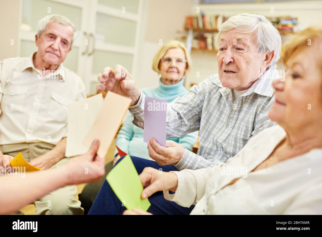 Memory game dementia hi-res stock photography and images - Alamy