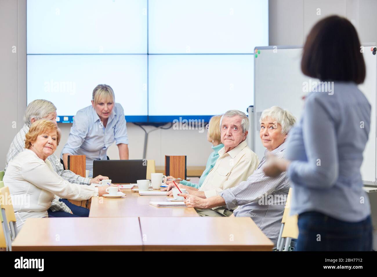 Advanced instructor course hi-res stock photography and images - Alamy