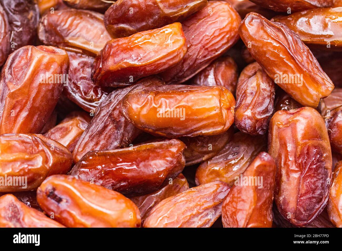 Saudi dates and tea hi-res stock photography and images - Alamy