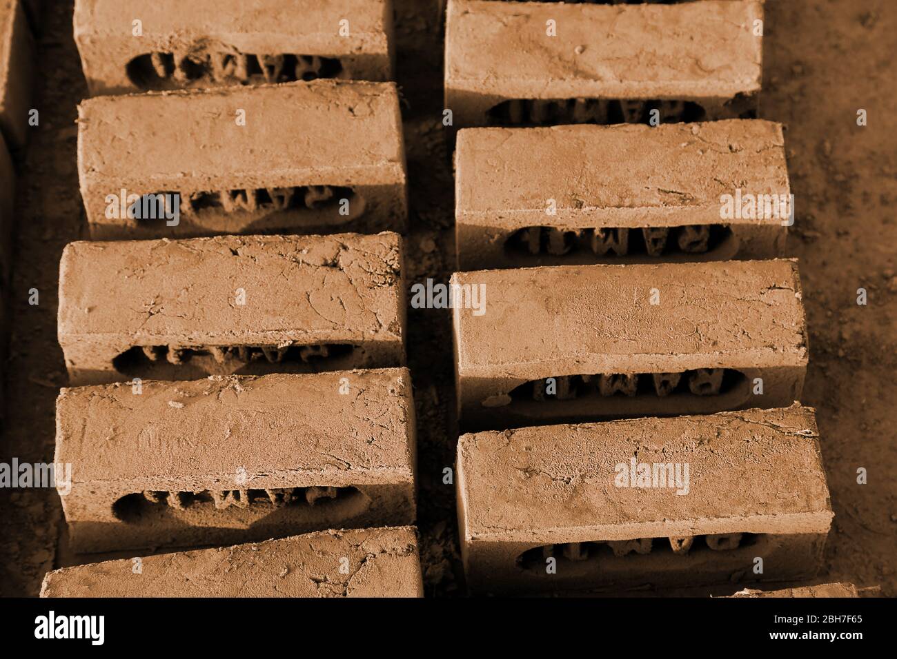 Brick manufacturing hi-res stock photography and images - Alamy