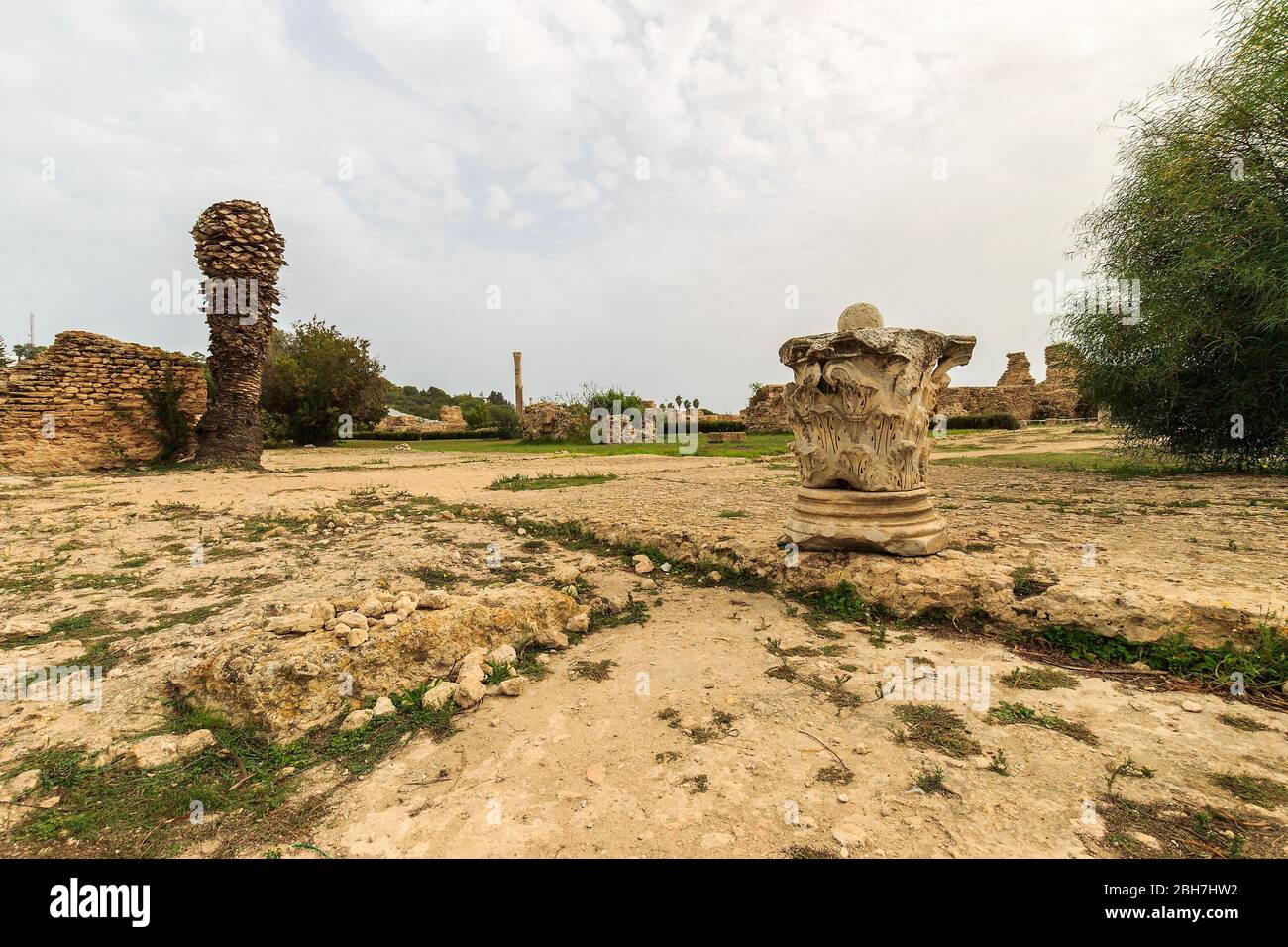 Ancient carthage antonine baths hi-res stock photography and images - Alamy