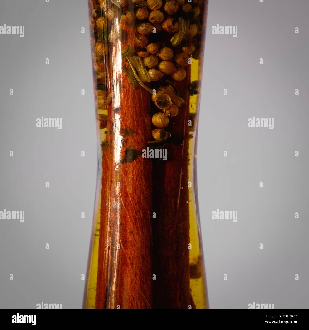 Ginger Infused Oil Bottle. Herbs and Spices in Oil Stock Photo - Alamy