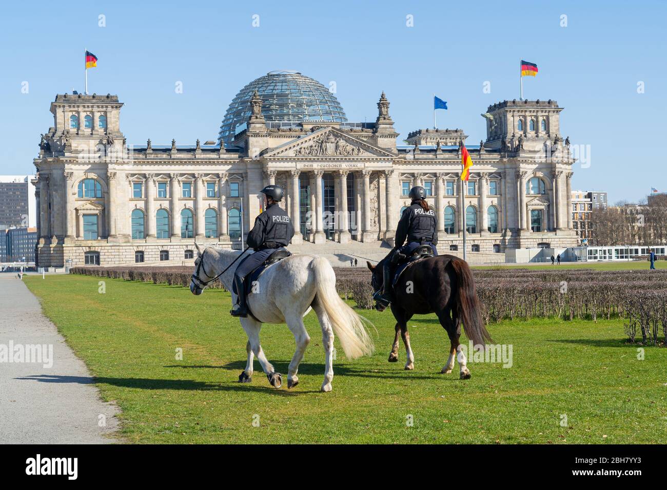 23.03.2020, Berlin, Berlin, Germany - Berlin during the curfew: Rider ...